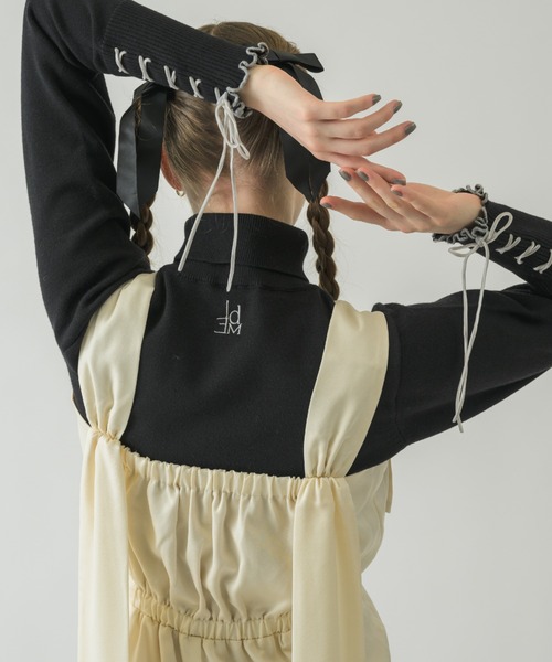 idem（イデム）の「lace up ribbon turtle knit/袖口レースアップタートルニット（ニット/セーター）」 - WEAR