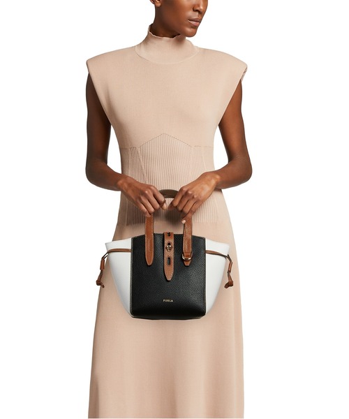 FURLA（フルラ）の「FURLA NET MINI TOTE（トートバッグ）」 - WEAR
