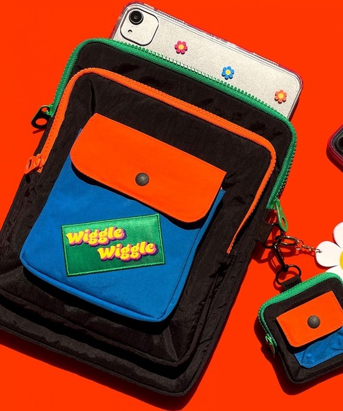 WIGGLE WIGGLE（ウィグルウィグル）の「WIGGLE WIGGLE／Pocket iPad Pouch 2216396（PC ...