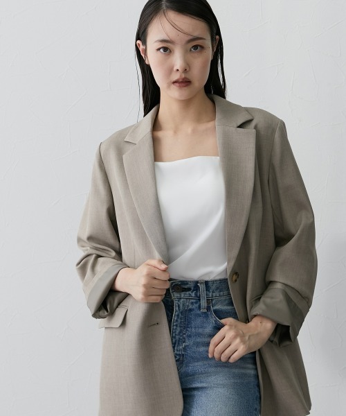 QFORON（キュフォロン）の「スクエアネックサテンカップ付きキャミソール（キャミソール）」 - WEAR