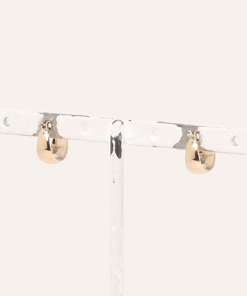 sowi（ソーイ）の「K10 ムーンピアス 5×10（ピアス（両耳用））」 - WEAR