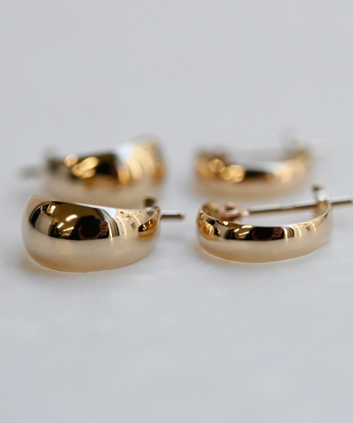 sowi（ソーイ）の「K10 ムーンピアス 3×10（ピアス（両耳用））」 - WEAR