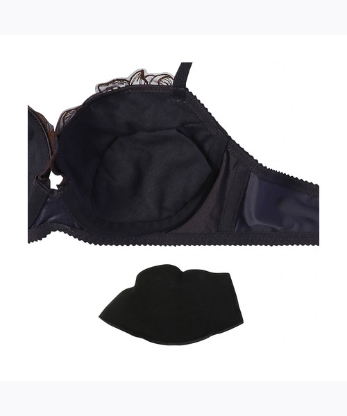 AMOSTYLE BY Triumph（アモスタイルバイトリンプ）の「【ブラズレしにくくラクちんな着けごち】夢みるブラ ブラジャー キス ザ ミラー【E,Fカップ】 AMST1451 WHU2 ...