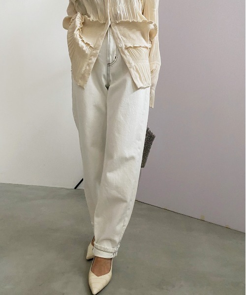 AMERI（アメリ）の「LIGHT TAPERED DENIM（デニムパンツ）」 - WEAR