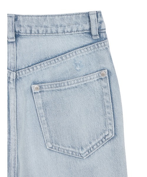 AMERI（アメリ）の「LIGHT TAPERED DENIM（デニムパンツ）」 - WEAR