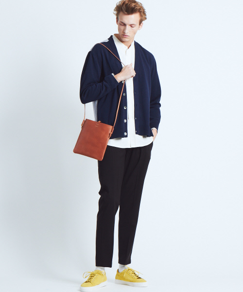 TUSTING（タスティング）の「【ABAHOUSE×TUSTING/別注】Surrey サコッシュ（メッセンジャーバッグ）」 - WEAR