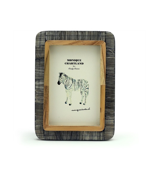 MONIQUE CHARTLAND by GOODY GRAMS（モニークチャートランドバイグッディグラムス）の「PHOTO FRAME ...