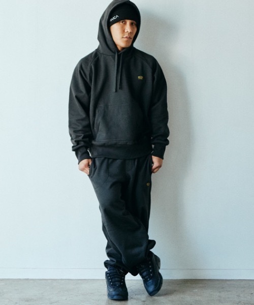 RVCA（ルーカ）の「RVCA メンズ RECESSION SWEAT PANTS スウェットパンツ【2023年冬モデル】/ルーカセットアップ ...