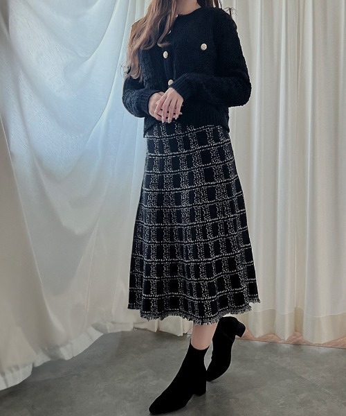 NAUL（ナウル）の「ツイードライクニットカーディガン / CD ツイードニット 金ボタン ゴールドボタン ショート丈 ツイードカーディガン ...