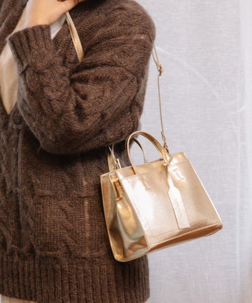 cache cache（カシュ カシュ）の「カシュカシュ cachecache / メタリックナノバーテーション2wayトート（ショルダーバッグ）」 - WEAR