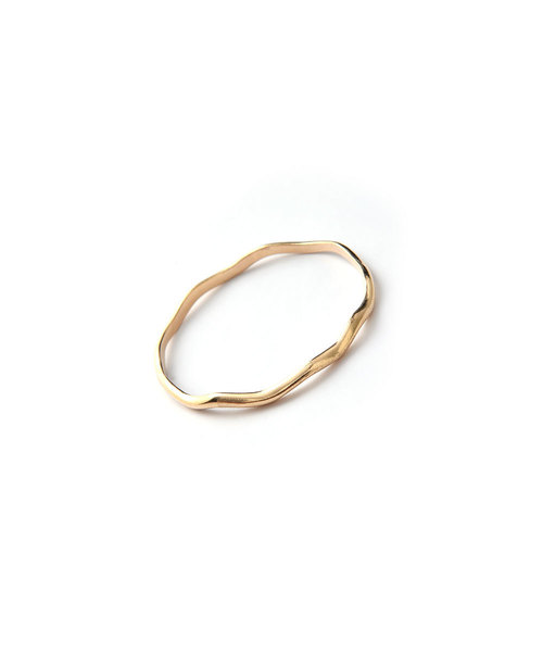marjour（マージュール）の「SLIM WAVE BANGLE（バングル/リストバンド）」 - WEAR