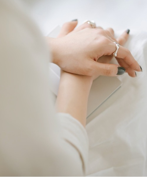 Ops.（オプス）の「アクセサリー リング レディース シルバー925 シンプル ウェーブリング【nard ナルド】（リング）」 - WEAR