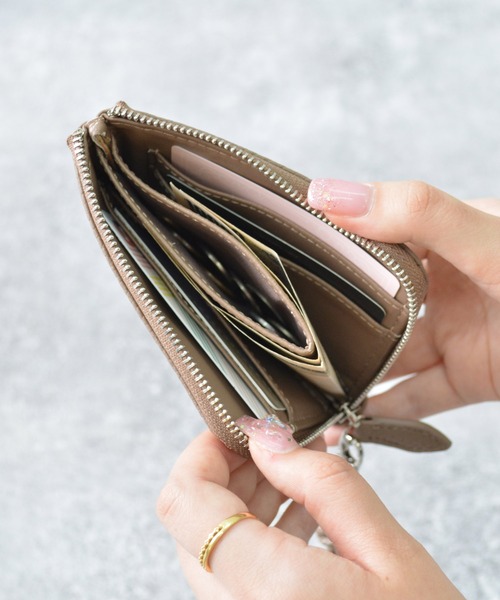 ALTROSE（アルトローズ）の「L字ファスナー ミニ財布 シンシア（財布）」 - WEAR