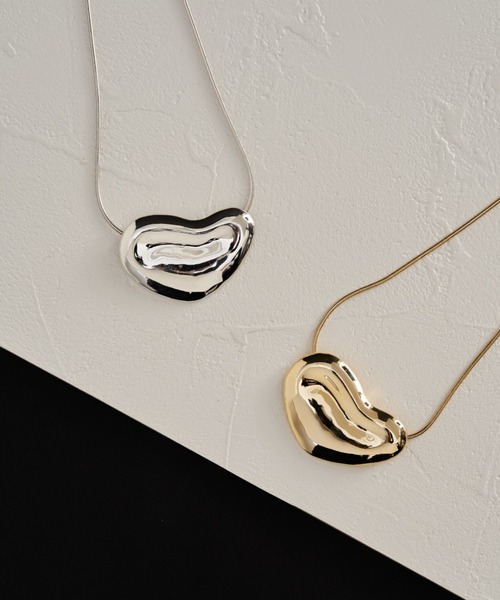 loni（ロニ）の「【金属アレルギー対応】Heart Leaf Choker/ハートリーフチョーカー（チョーカー）」 - WEAR