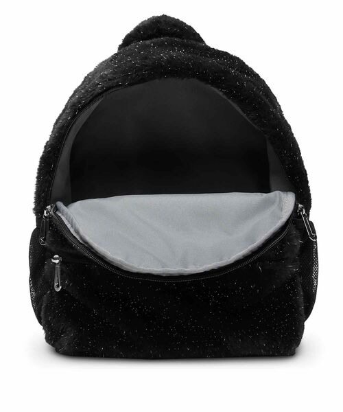 NIKE（ナイキ）の「ナイキ ジュニア フェイクファー バックパック (11L) / Nike Big Kids' Faux Fur Backpack (11L) FZ1330-010 ...