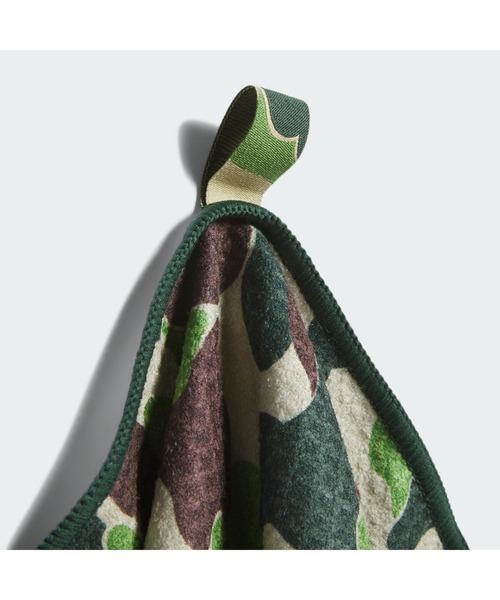 A BATHING APE（アベイシングエイプ）の「BAPE X ADIDAS GOLF ABC CAMO TOWEL M（ゴルフグッズ ...