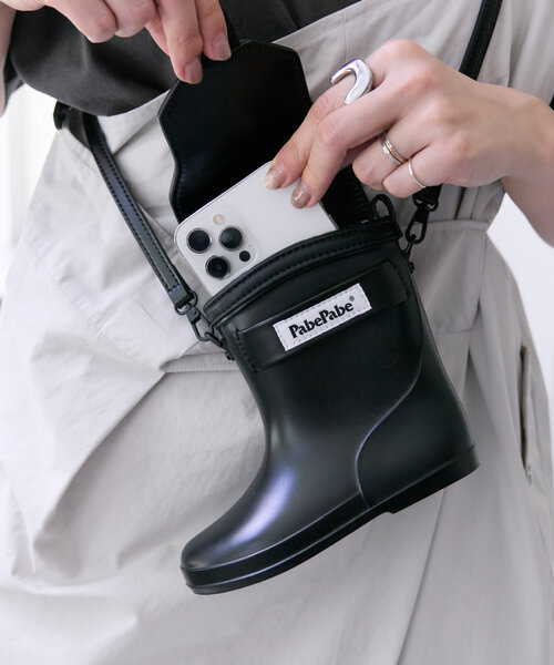 【Pabe Pabe（パべパべ）】Rainboot phone bag/レインブーツ フォンバッグ（その他雑貨）｜ear ...