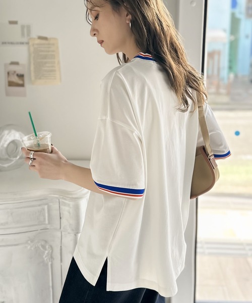 Java（ジャバ）の「《JaVa ジャバコラボ》大人スポーティー。綿100%シルケット 配色刺繍Tシャツ（Tシャツ/カットソー）」 - WEAR