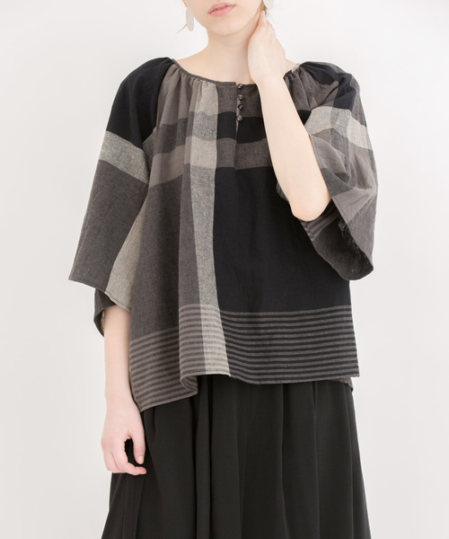 nop de nod（ノップドゥノッド）の「コットンリネンパネルチェックスモックブラウス（シャツ/ブラウス）」 - WEAR