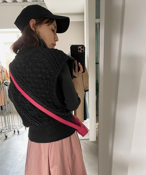 AMERI（アメリ）の「LAYERED SLANT CABLE KNIT SET（ニット/セーター）」 - WEAR