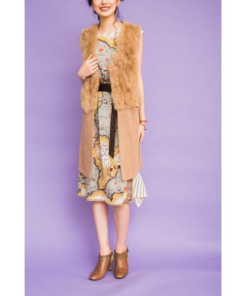 TEVALT（ヴァレット）の「 Vあき ラビットファー ニットジレ [大人気商品]（ベスト）」 - WEAR