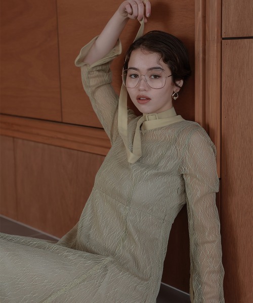 Callarus（カラルス）の「【結婚式・パーティー・オケージョンドレス】ウエストベルト付ラメレースデザインワンピースドレス〔Callarus〕（ドレス）」 - WEAR