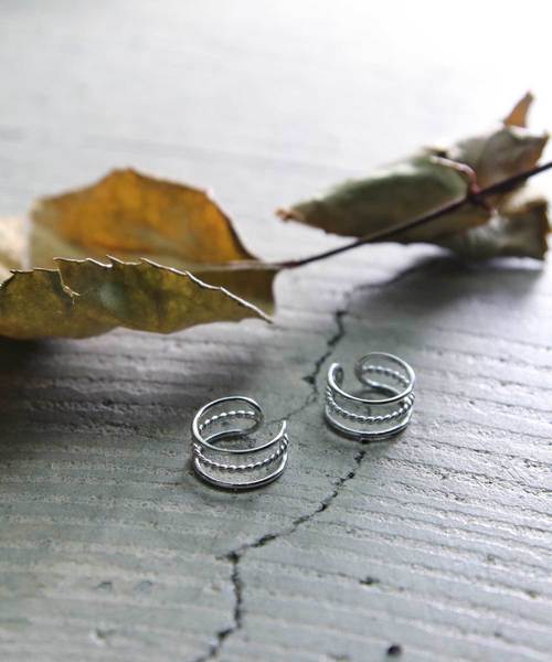 YArKA（ヤーカ）の「【YArKA/ヤーカ】silver925 twist line ear cuff/シンプルイヤーカフ シルバー925（イヤーカフ）」 - WEAR