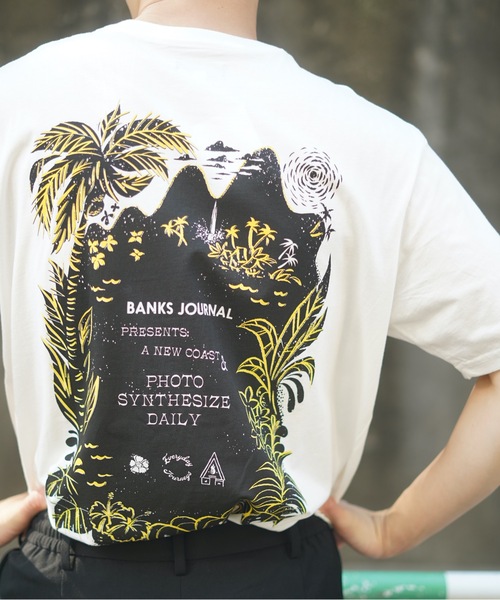BANKS（バンクス）の「DESIGN TEE/BANKS(バンクス)半袖Tシャツ（Tシャツ/カットソー）」 - WEAR