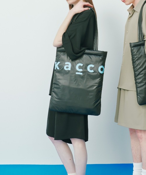 KACCO（カッコ）の「《ユニセックスアイテム》PADDED TOTE BAG / オリジナルKACCOロゴパデットトートバッグ（トートバッグ）」 - WEAR
