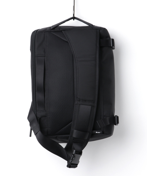 Aer（エアー）の「AER エアー/TRAVEL SLING（メッセンジャーバッグ）」 - WEAR