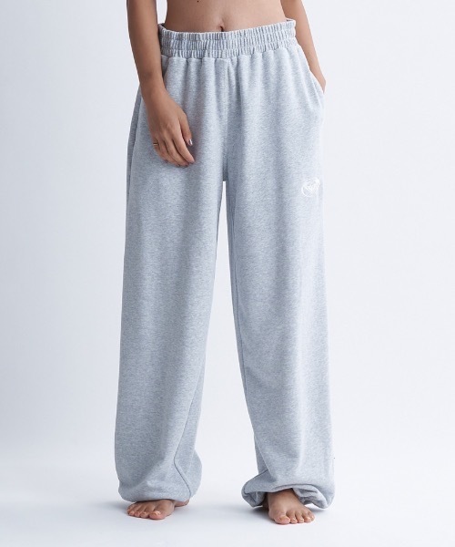 ROXY（ロキシー）の「PLANET RING PANTS/ロキシードローコード付きオーバーシルエットスウェットパンツ（スウェットパンツ）」 - WEAR