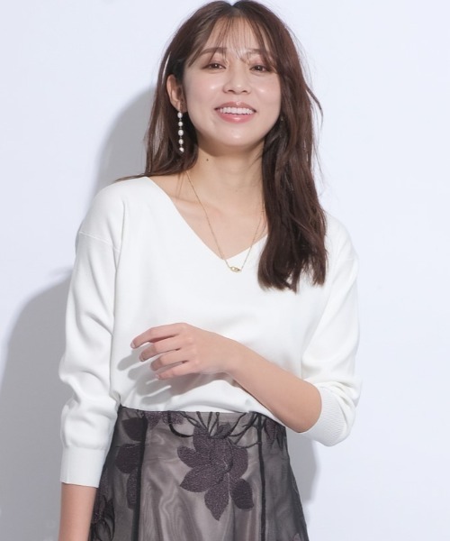 JUSGLITTY（ジャスグリッティー）の「7分袖ゆるVニット（ニット/セーター）」 - WEAR