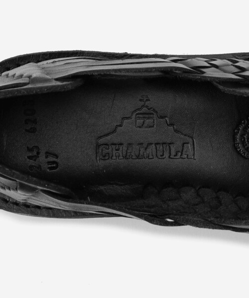 CHAMULA（チャムラ）の「CHAMULA | レザースリッポンシューズ UXMAL BLACK WOMEN（サンダル）」 - WEAR