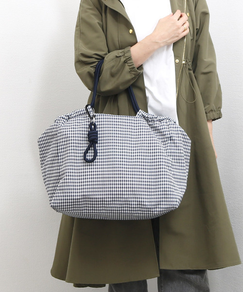 cache cache（カシュ カシュ）の「VERYコラボ カシュカシュ cachecache / ナイロンドローコードトートバッグ（トートバッグ）」 - WEAR