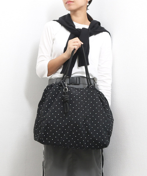 cache cache（カシュ カシュ）の「VERYコラボ カシュカシュ cachecache / ナイロンドローコードトートバッグ（トートバッグ）」 - WEAR