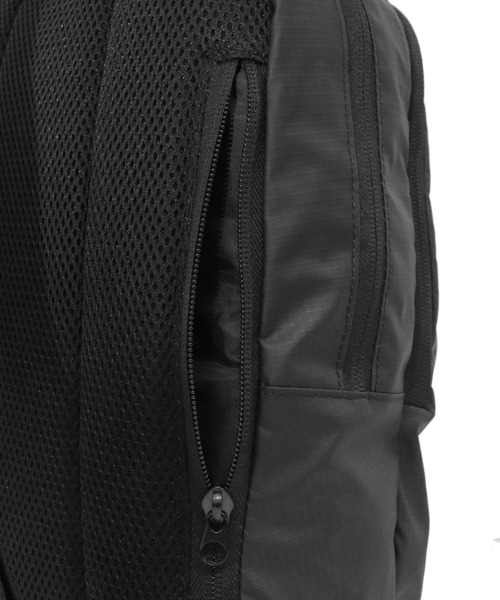 MICHAEL LINNELL（マイケル リンネル）の「【MICHAEL LINNELL/マイケルリンネル】BODYBAG 高撥水 ...