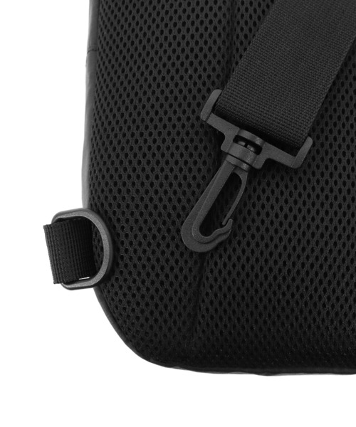 MICHAEL LINNELL（マイケル リンネル）の「【MICHAEL LINNELL/マイケルリンネル】BODYBAG 高撥水 ...