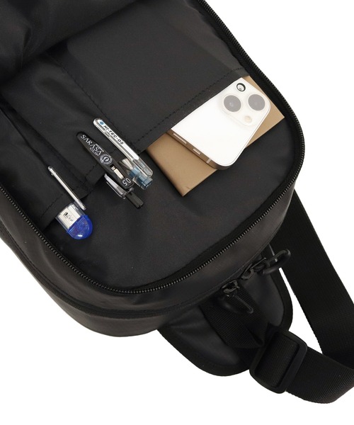 MICHAEL LINNELL（マイケル リンネル）の「【MICHAEL LINNELL/マイケルリンネル】BODYBAG 高撥水 ...