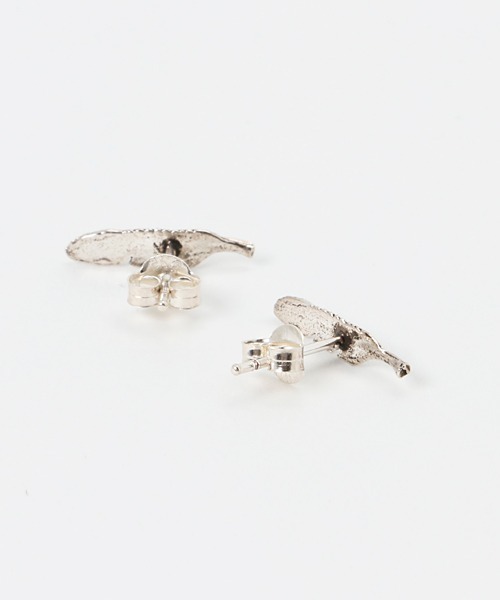 【SILVER925 ACC】NativeミニフェザーピアスSV925(OG)（ピアス（両耳用））｜TONE SELECT GOODS（トーンセレクトグッズ）のファッション通販 - ZOZOTOWN