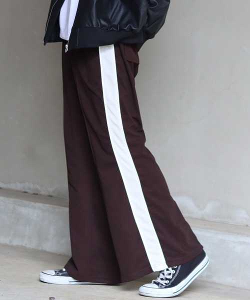 SITRY（シトリー）の「side line flared pants/サイドライン フレア パンツ（その他パンツ）」 - WEAR