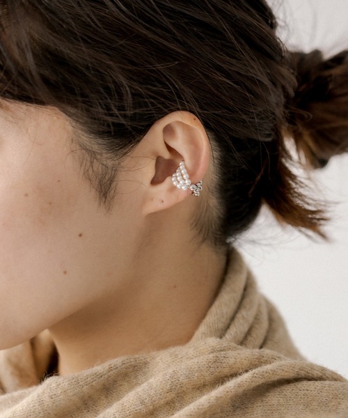 ear PAPILLONNER（イアパピヨネ）の「《WEB限定》リボンパールイヤーカフ（イヤーカフ）」 - WEAR