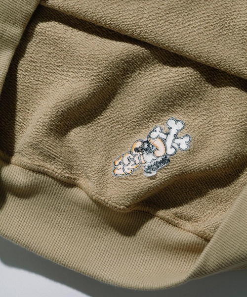 XLARGE（エクストララージ）の「XLARGE × SAM BY PEN PULLOVER HOODED SWEAT（パーカー）」 - WEAR