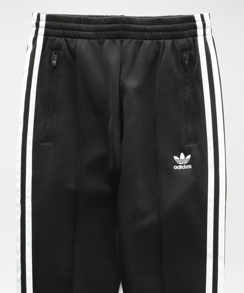 adidas（アディダス）の「【adidas】WOMEN SST TRACK PANTS FM3323（その他パンツ）」 - WEAR