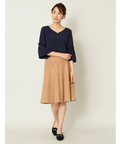 NATURAL BEAUTY BASIC（ナチュラルビューティーベーシック）の「【WEB限定】ハートネックフレアスリーブブラウス（シャツ ...