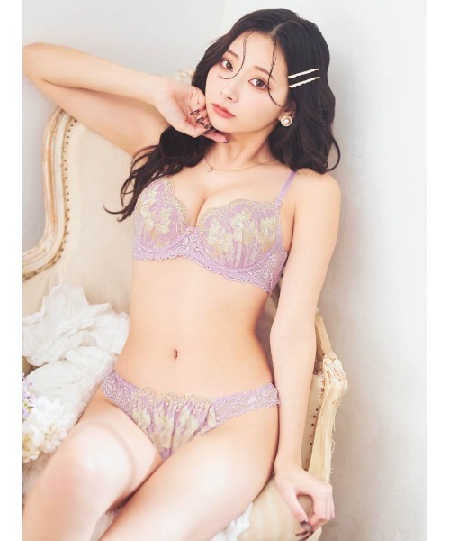 DRW（ドロー）の「3点セット ロイヤル ダスティ アイビー ブラジャー & フルバック & Tバック ショーツ セット（ブラ&ショーツ）」 - WEAR