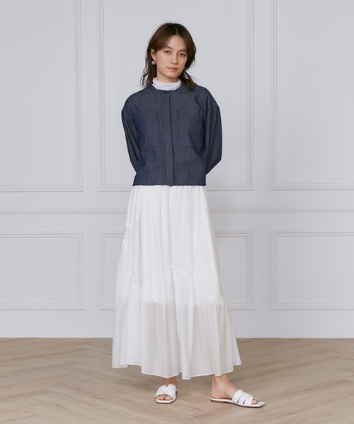 INED（イネド）の「デニム風ノーカラーブラウス【セットアップ対応】（シャツ/ブラウス）」 - WEAR