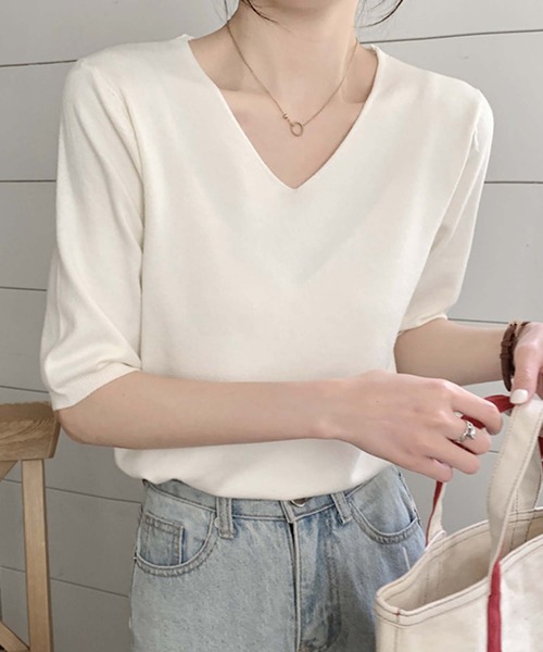 BANICO（バニコ）の「【BANICO】Vネック五分袖ゆったりニットソー（ニット/セーター）」 - WEAR