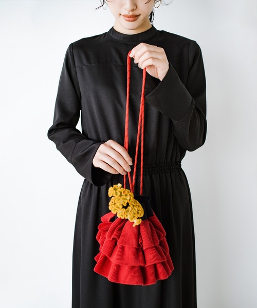 haco!（ハコ）の「haco!×NOKI 花をまとうコラボシリーズ【ケイトウ】巾着バッグ（ショルダーバッグ）」 - WEAR