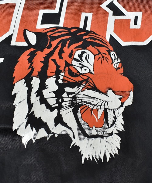 VINTAGE（ヴィンテージ）の「【ヴィンテージ古着】BENNETT TIGERS / ベネット・タイガース フルスナップ ナイロンジャケット ...