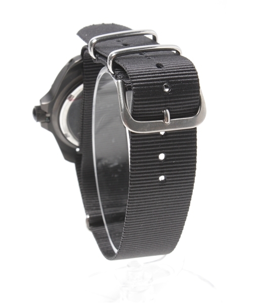 AMERICAN RAG CIE（アメリカンラグシー）の「MWC（101-DNY-SBSQ）（アナログ腕時計）」 - WEAR